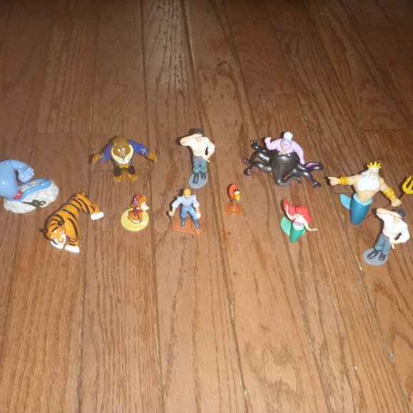 Disney | Toys | 1 Disney Characters Hard Plastic Pvc Figurines Little ...